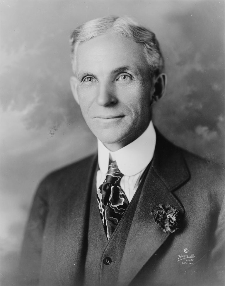 10 Interesting Facts About the Life of Henry Ford - McLarty Daniel Ford ...